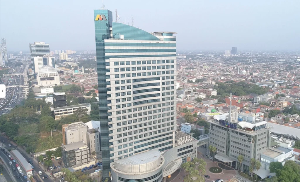 Bank Mega, Bank Keluarga yang Berkembang Pesat Hingga Kini - IndoTimes