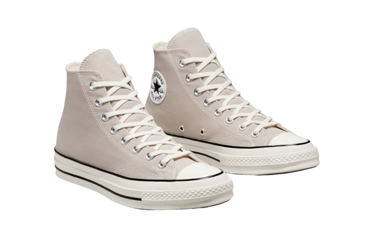 10 Rekomendasi Sepatu Converse Terbaik 2022 dengan Bahan Premium dan Awet - IndoTimes