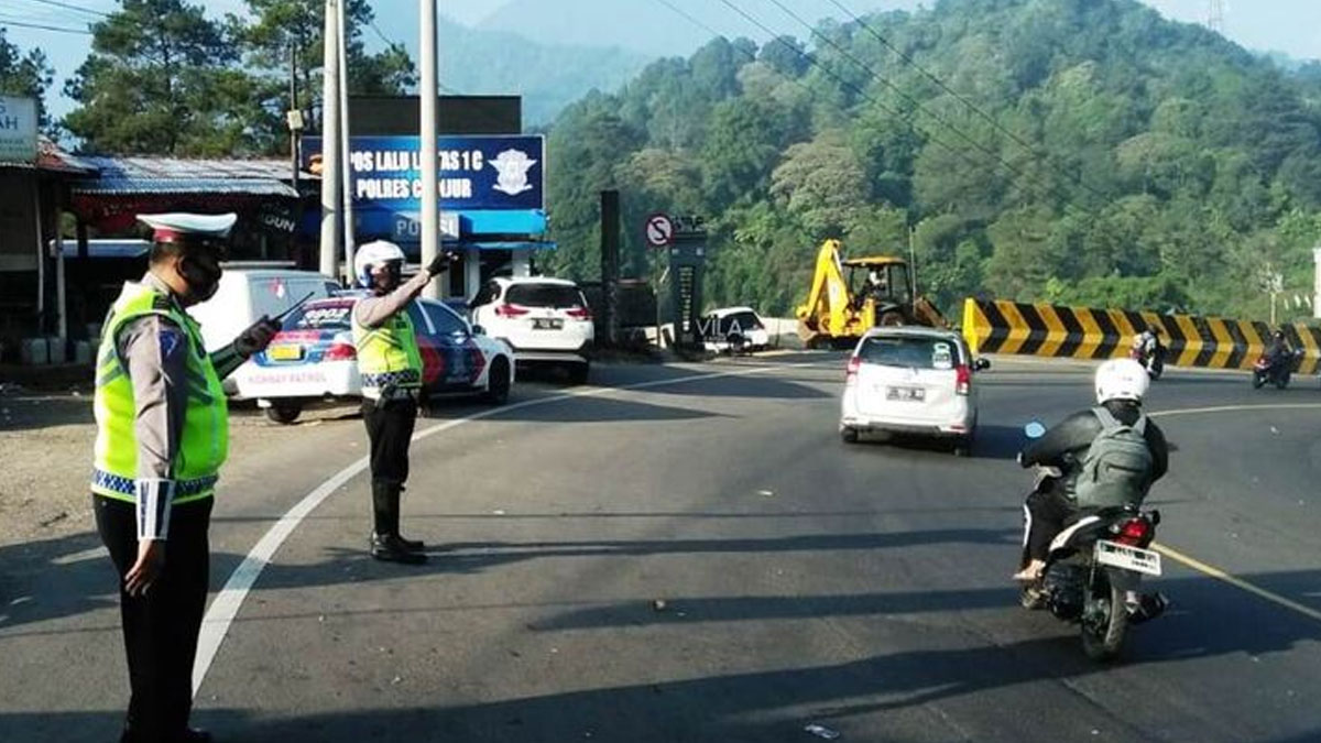 Jalur Puncak Ditutup saat Tahun Baru 2023, Polisi Imbau Pengendara Gunakan Jalur Alternatif ...
