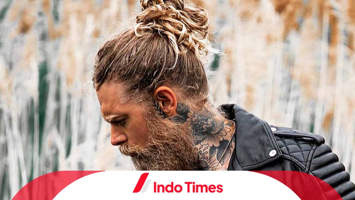 12 Variasi Hairstyle Man Bun, Trend Rambut Pria yang Paling Happening ...
