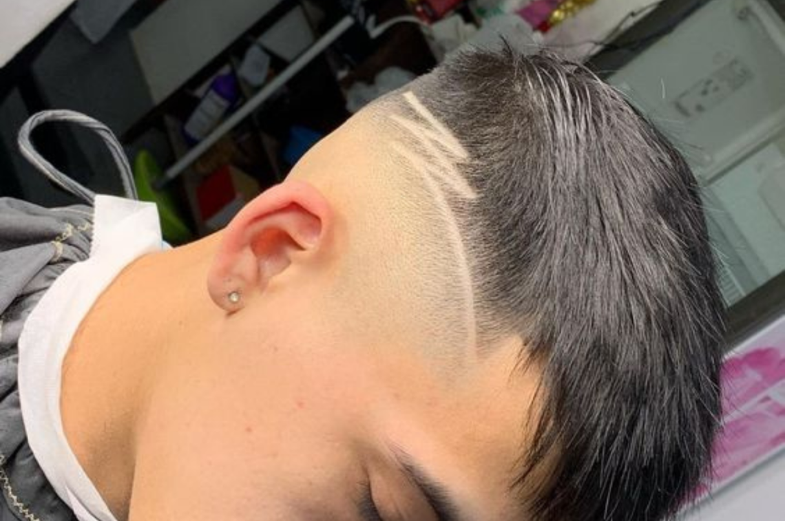 7 Gaya Garis Rambut Keren yang Bikin Penampilan Makin Stylish