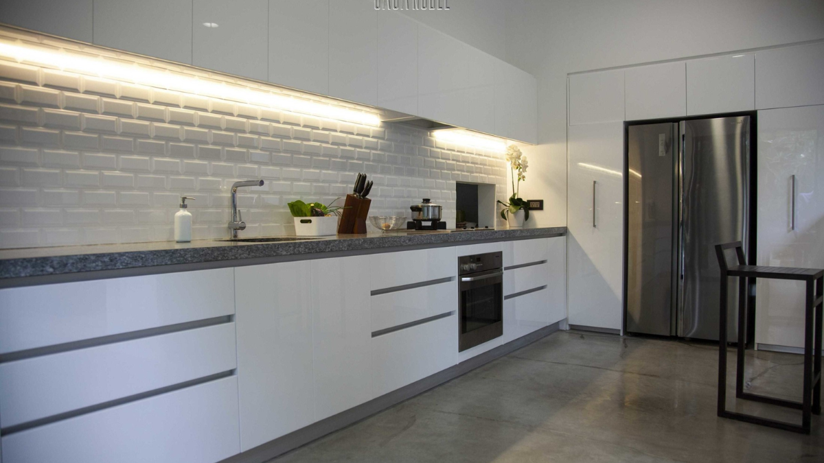 10 Inspirasi Model Kitchen Set Mewah Elegan Ala Dapur Sultan - IndoTimes
