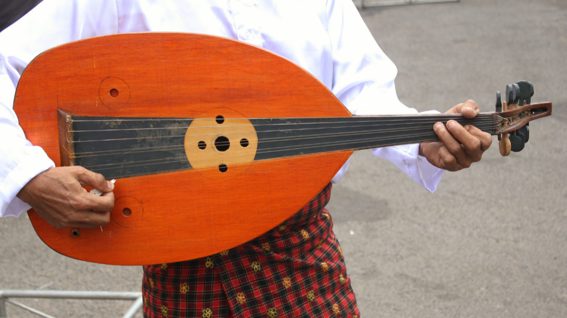15 Alat Musik Sulawesi Selatan: Ragam dan Harmoni Kekayaan Budaya ...