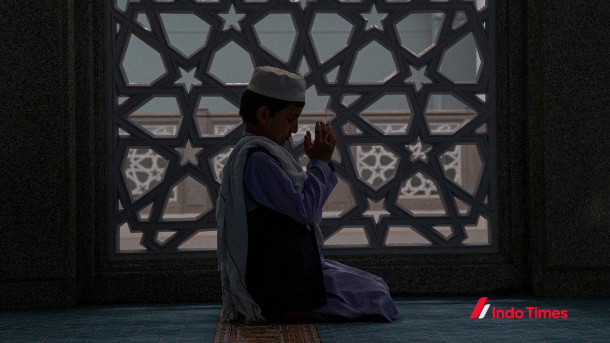 Sholawat Adrikni: Memahami Kehidupan Melalui Keseimbangan dan Kedamaian ...